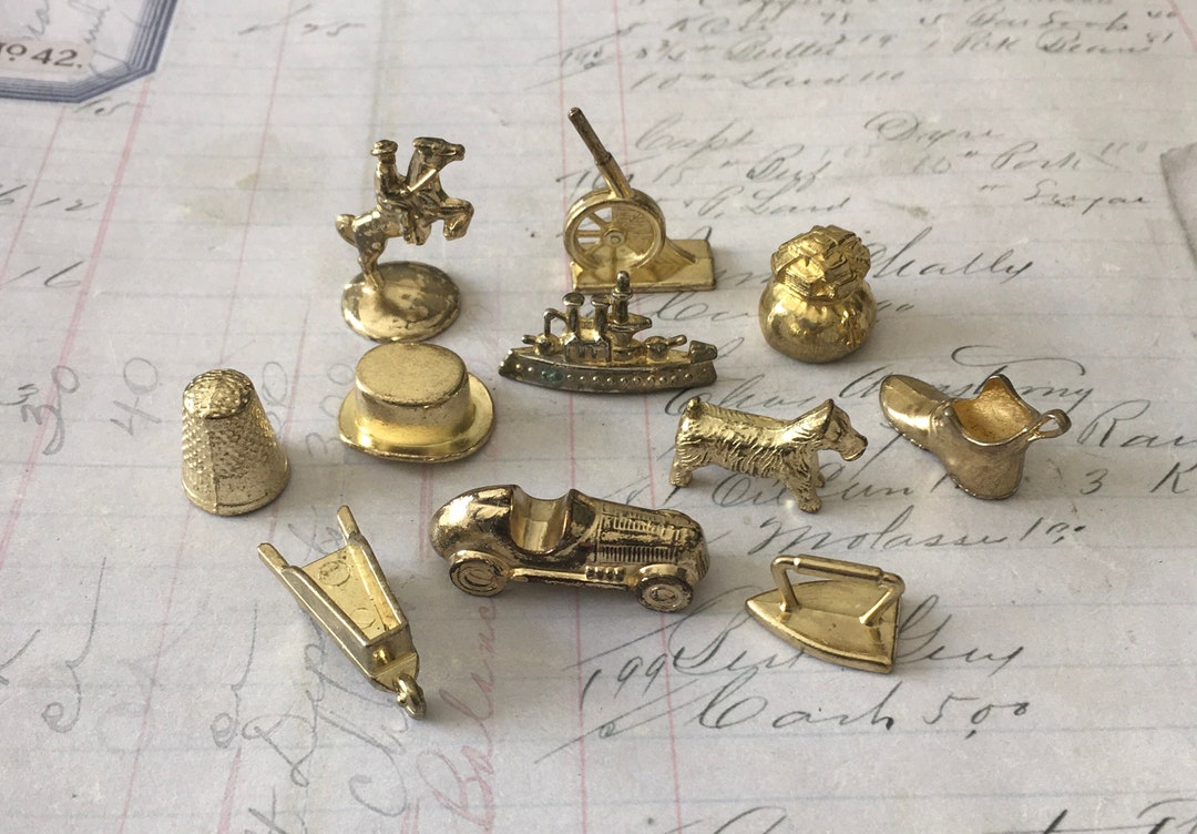 Monopoly Tokens / 11 Vintage Monopoly Gold Game Tokens Great for Shadow ...