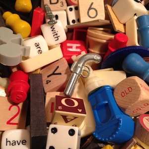 Game Pieces / 35 Plastic Game Pieces Assorted Mixed -- Great for Shadow ...