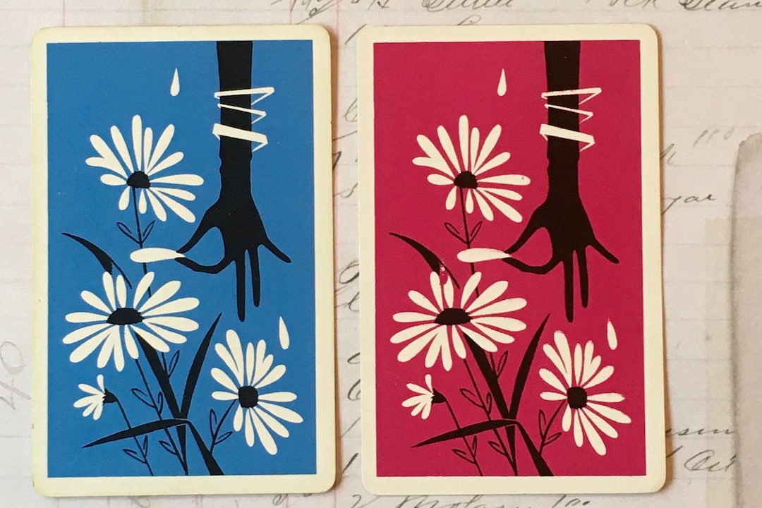 Daisy Swap Cards / 2 Vintage Mod Floral Daisy Playing Cards Cute Great ...