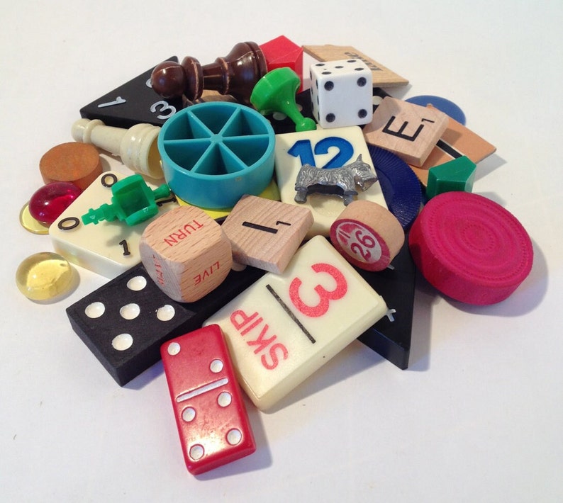Game Pieces / 35 Plastic Game Pieces Assorted Mixed -- Great for Shadow ...