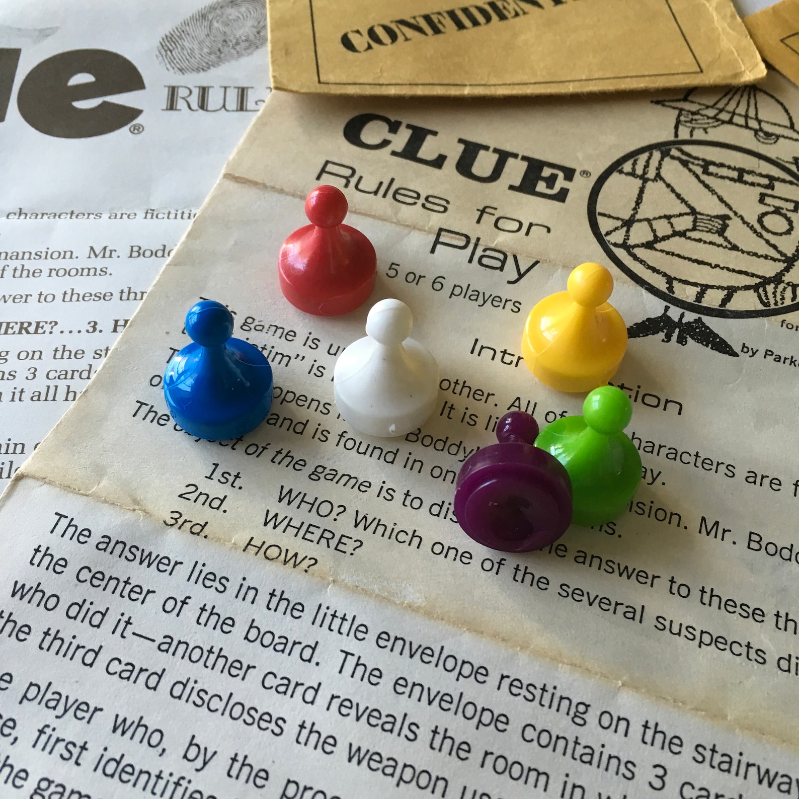 CLUE GAME Pieces / 6 Vintage Plastic Pawns Clue Game Pieces Great for ...