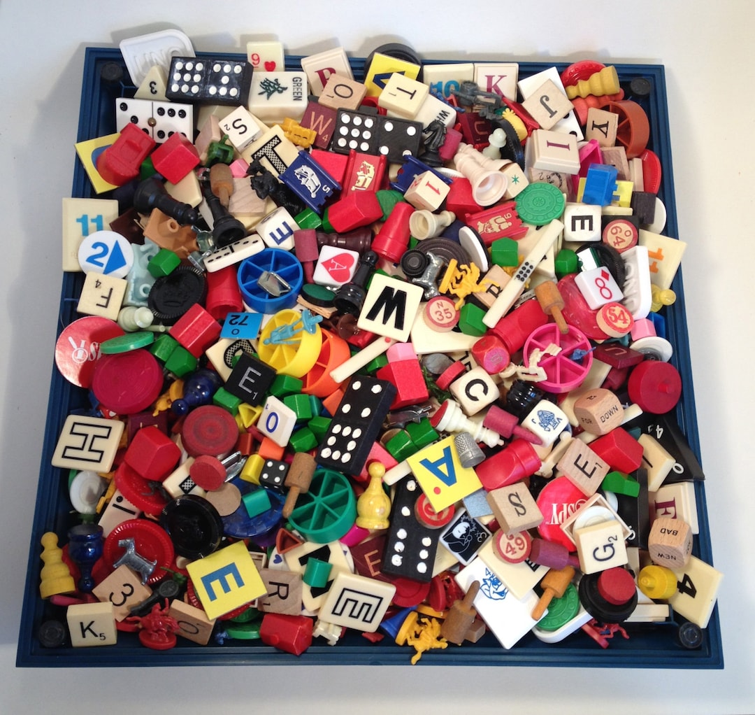 Game Pieces / 55 Destash Game Pieces Scrabble, Dominoes, Bingo ...