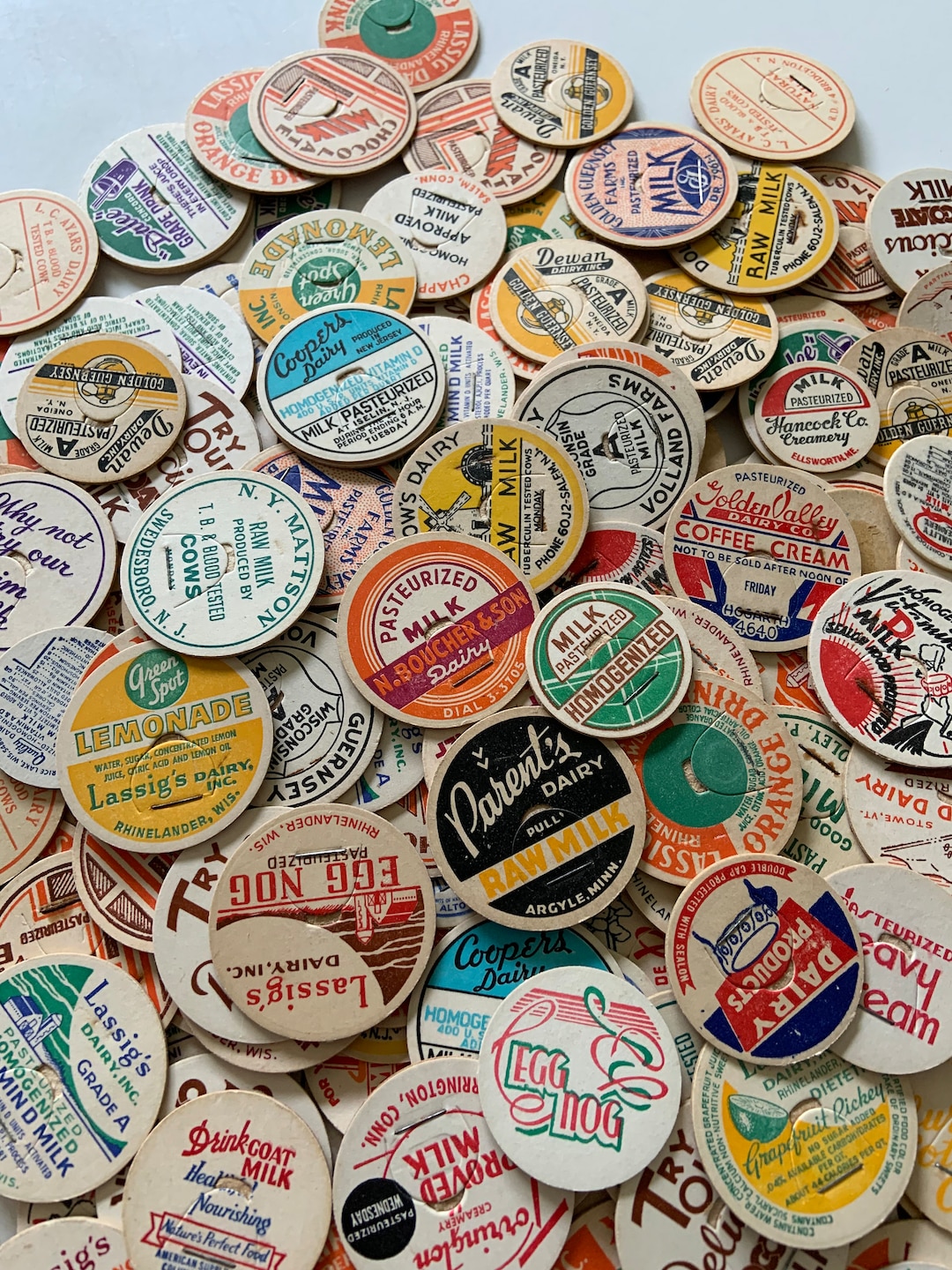 Milk Caps / 100 Vintage Milk Bottle Caps Assorted for Altered - Etsy