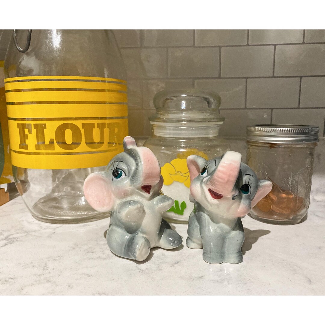Vintage Elephant Salt and Pepper Shakers, Anthropomorphic Elephants ...