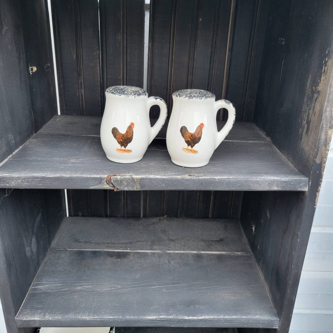 Rooster Motif Ceramic Salt and Pepper Shakers With Hand Sponged Black ...