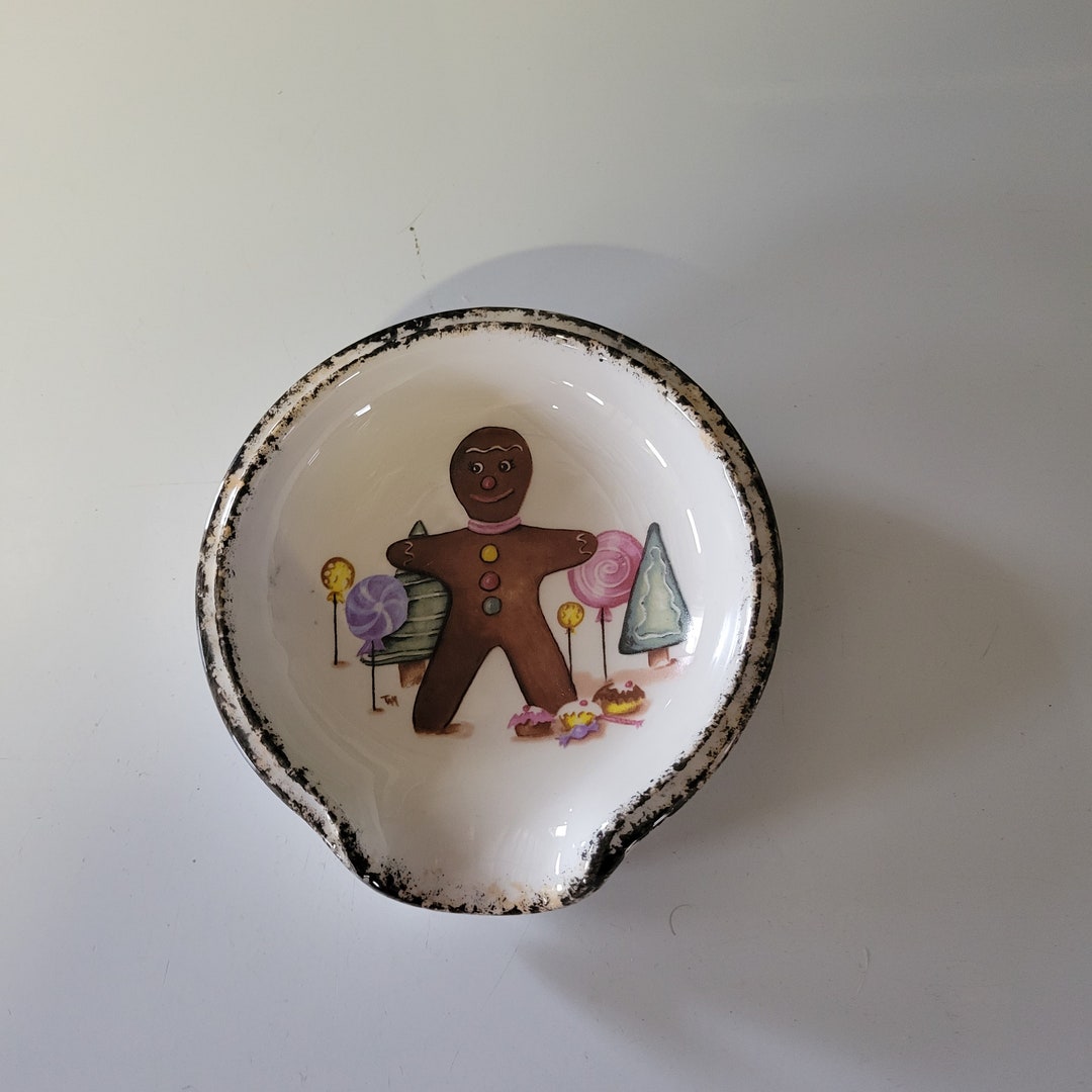 Gingerbread Scoop Style Spoon Rest With Hand Sponged Black and Brown ...