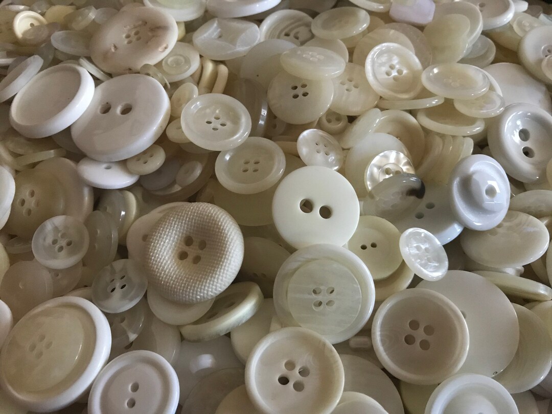 50 Count White /off White Color Button Mix, 10-27 Mm, (B10) - Etsy