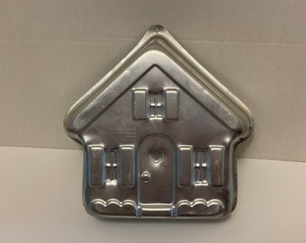 Gingerbread House Cake Pan - Etsy