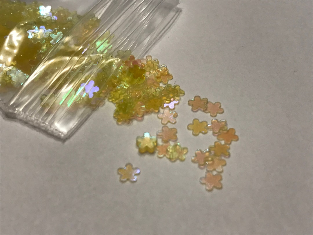 Tiny Bright Yellow Iridescent Flower Confetti , 3 Mm (32) - Etsy