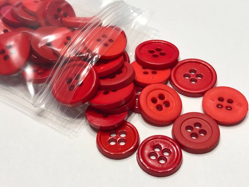50 piece red tone acrylic button mix 12-15 B6 | Etsy