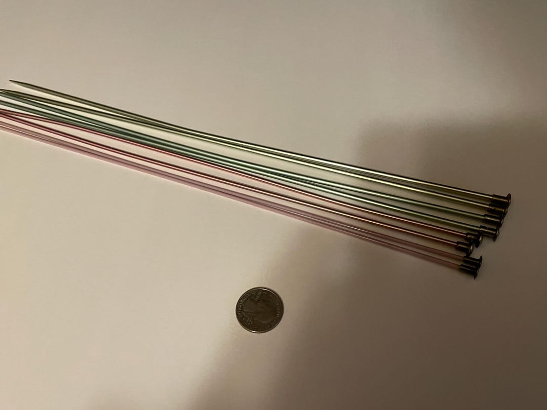 Mix of Size 1, 2, 3 and 4 Vintage Knitting Needles, 14 Inches Long (A2 ...