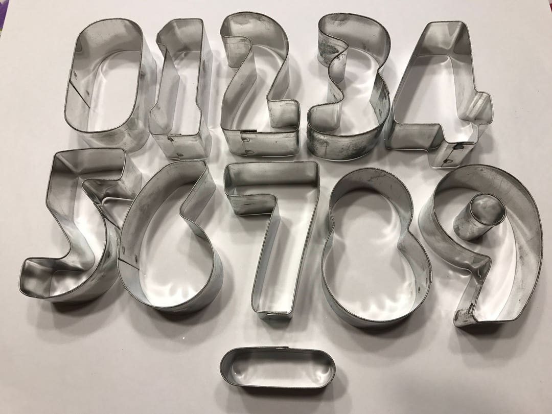 10 Piece Vintage Metal Number Cookie Cutter Set, New in Box (LR3) - Etsy