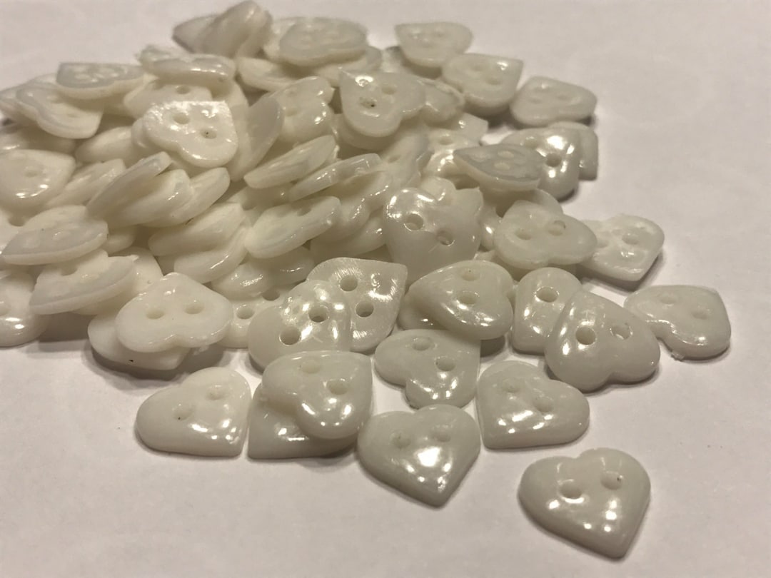 10 Small / Tiny White Heart Buttons, 11 Mm (B10) - Etsy