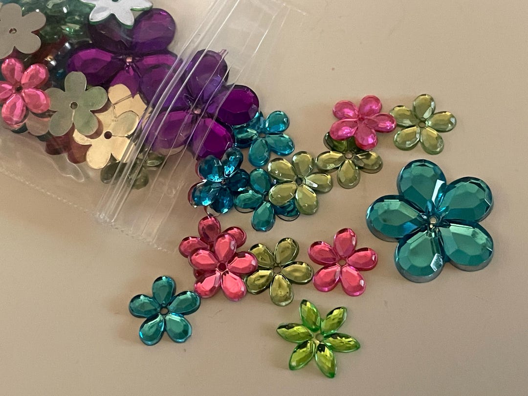 50 Count Assorted Color Size Plastic Flowers, Flatback Gems, Decor ...