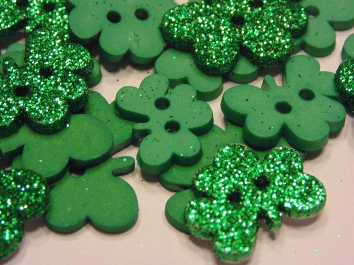 6 Piece Assorted Shamrock Button Mix 15-20 Mm 41 | Etsy