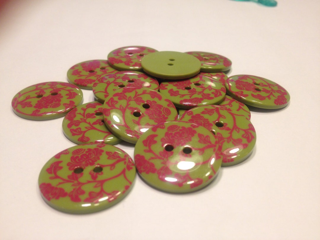 5 Large Flower Pattern Olive Green Buttons, 25 Mm (B8) - Etsy