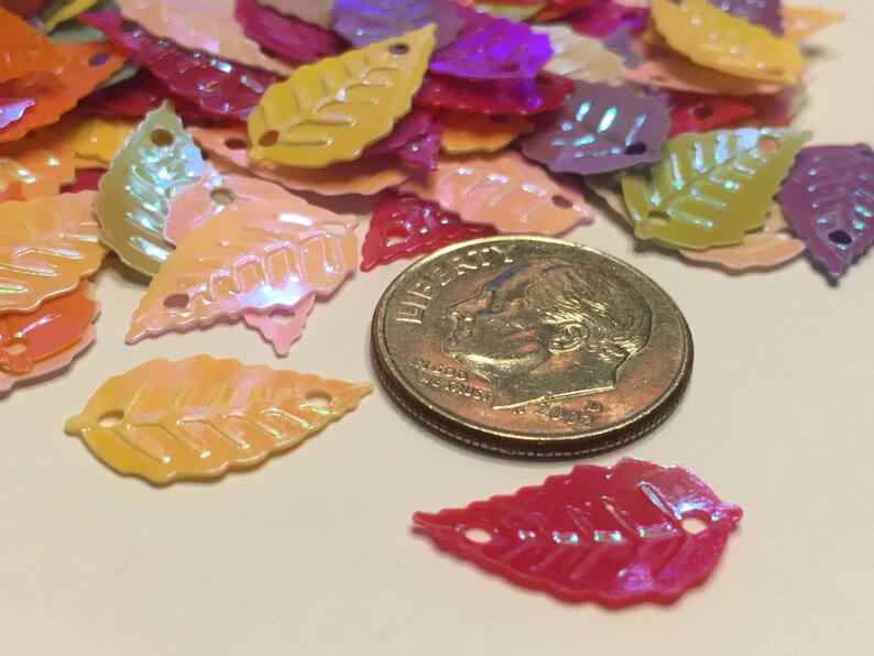 30 Iridescent Leaf Sequins, 9 X 16 Mm (28) - Etsy
