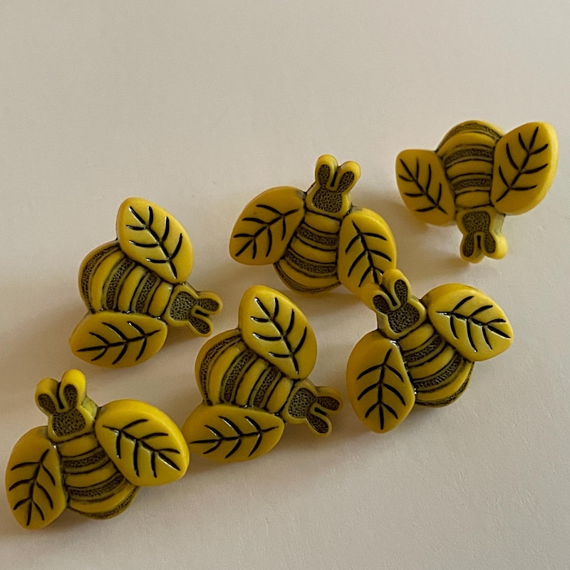Bee Buttons - Etsy