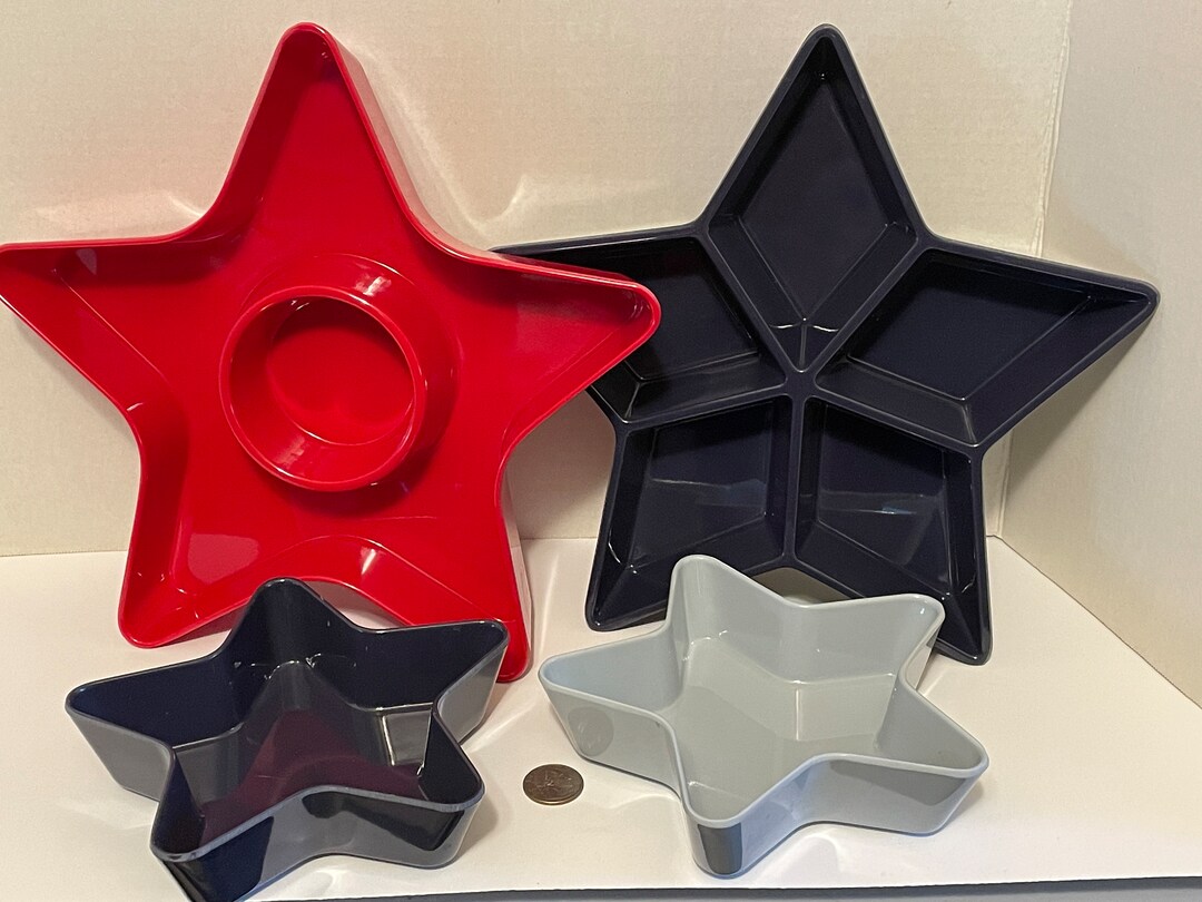 Mix of 4 Heavy Plastic Star Shaped Serving Dishes, 7 and 11 Inches (RR ...