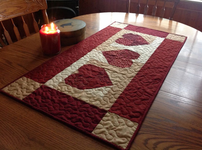 Pattern for "hearts" Table Topper - Etsy