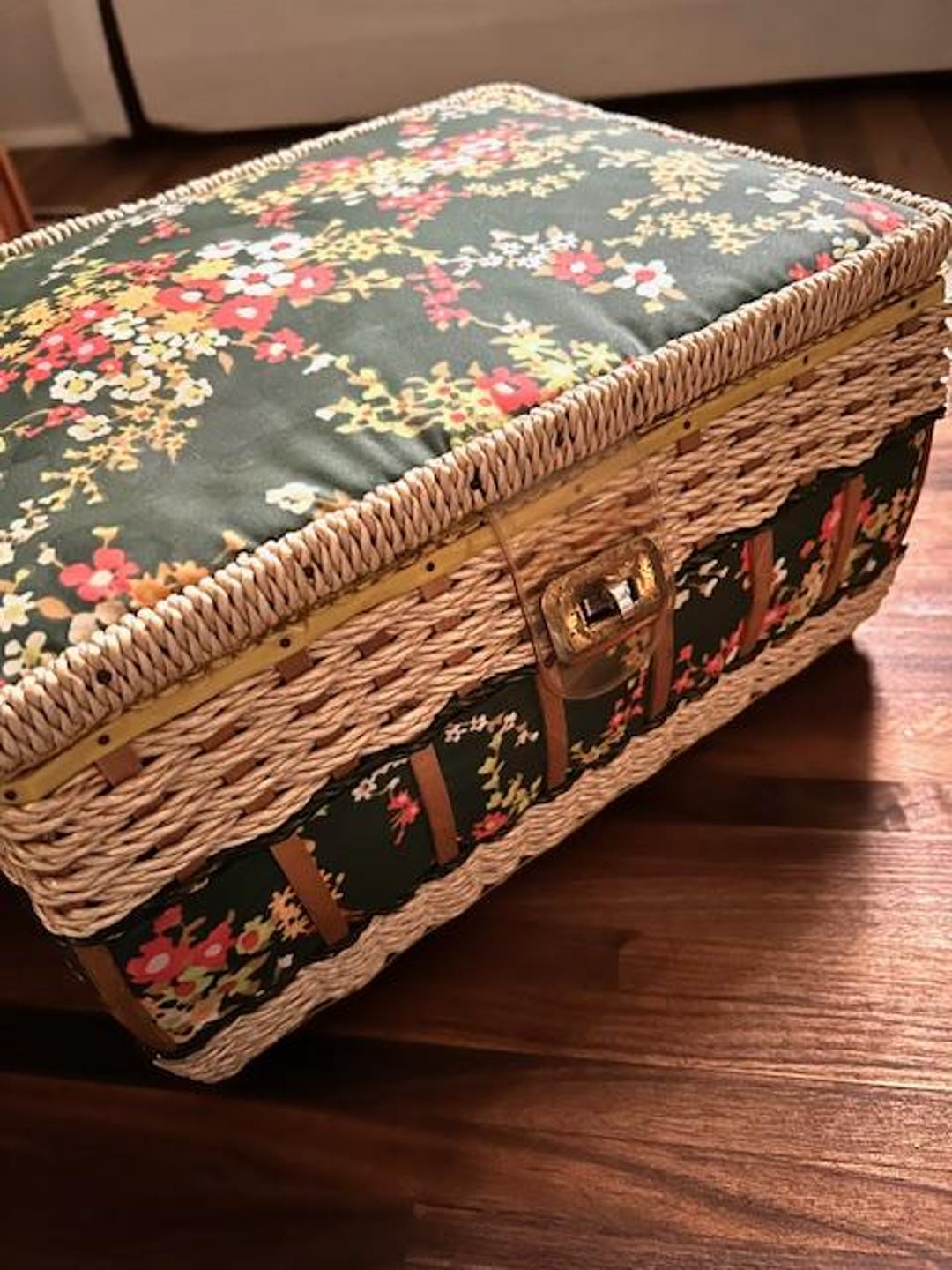 Vintage Sewing Box With Notions - Etsy