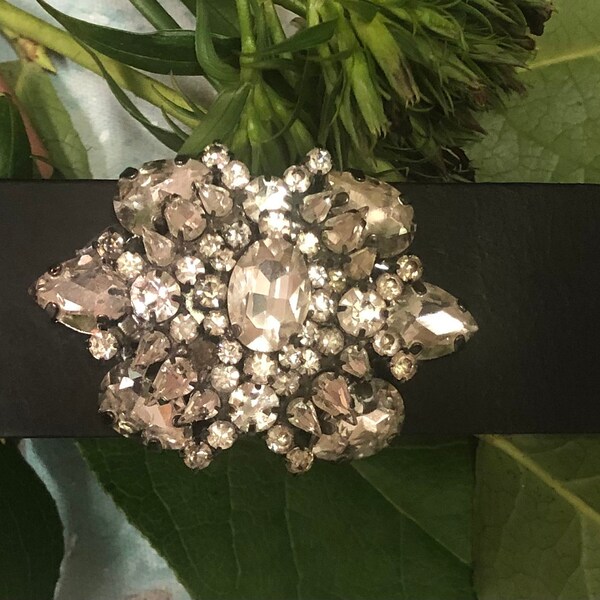 Repurposed Vintage Brooches - Etsy