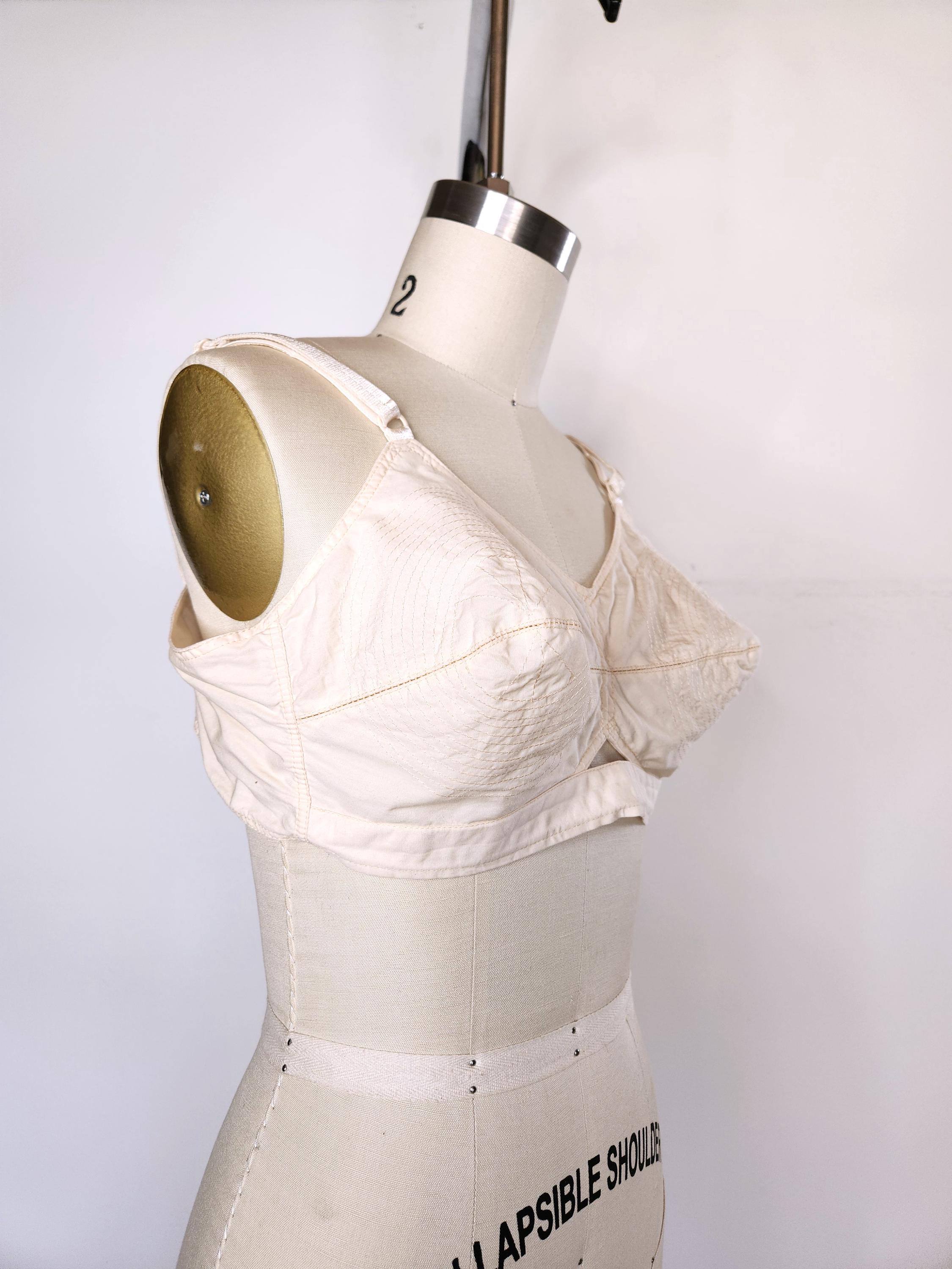 50s BULLET Bra by Angel Form - Ivory Pointed Bra Stitched Embroidery ...