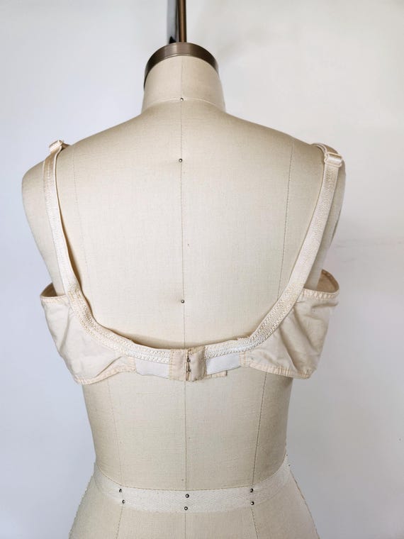 50s BULLET Bra by Angel Form - Ivory Pointed Bra Stit… - Gem