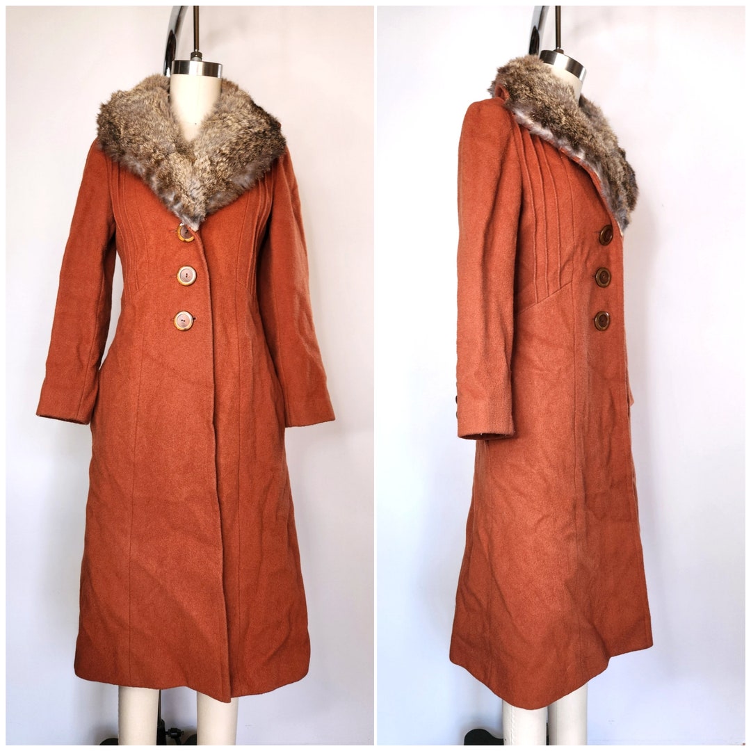 70s Vintage Princess Coat - Wool & Rabbit Fur Collar Coat - 70s ...