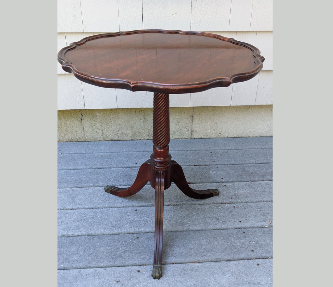 Vintage Brandt Mahogany Pie Crust Side or End Table, Scalloped Edge ...