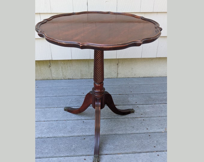 Vintage Brandt Mahogany Pie Crust Side or End Table, Scalloped Edge ...
