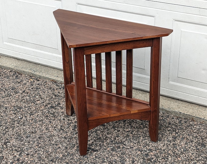Vintage Ethan Allen American Impressions Triangle End Table 24-8423 ...