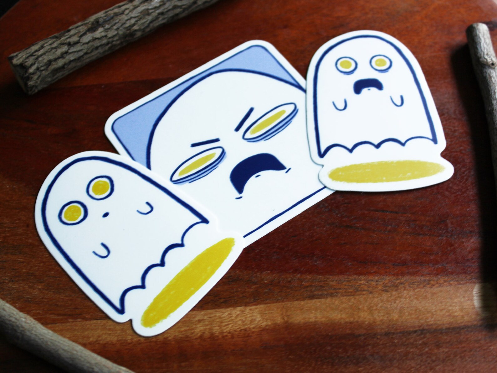 Scared Boo Ghost Vinyl Sticker, Funny Halloween Decal for Water Bottle ...