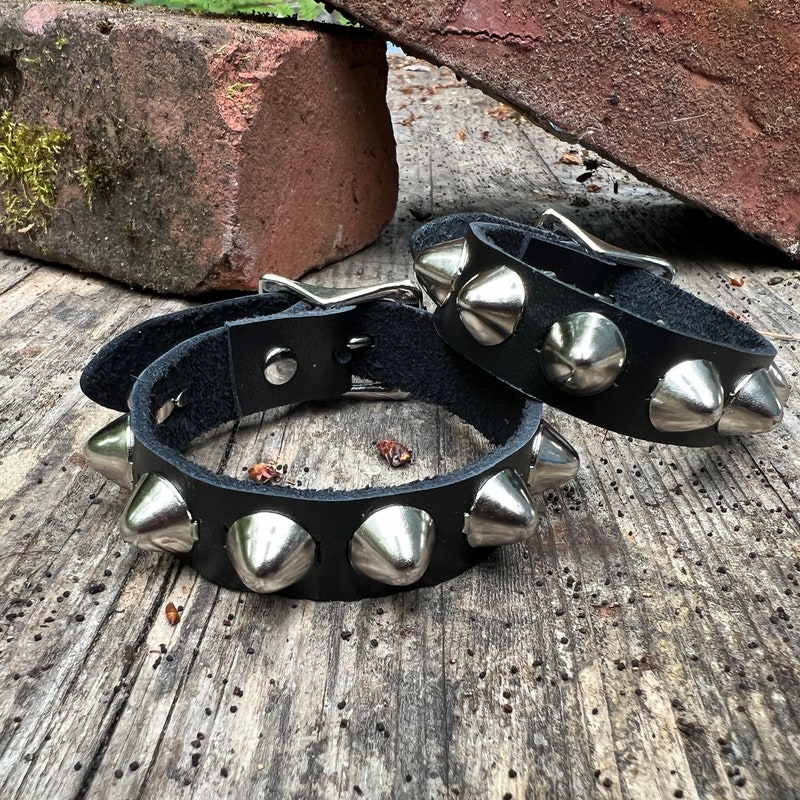 SabretoothLeather - Etsy