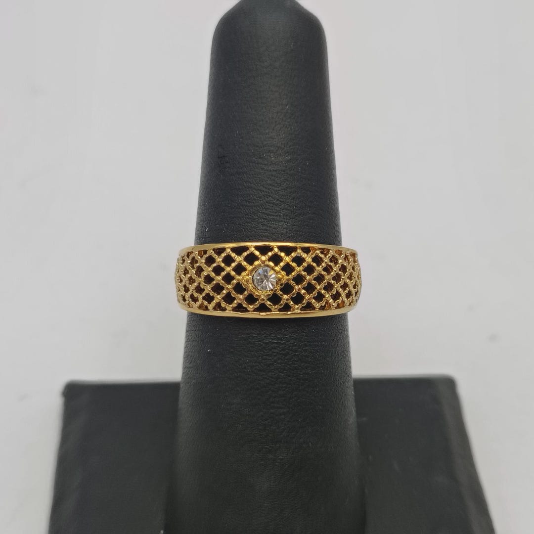 Gold Tone Textured Lattice Filigree Clear Faceted Rhinestone Solitaire ...