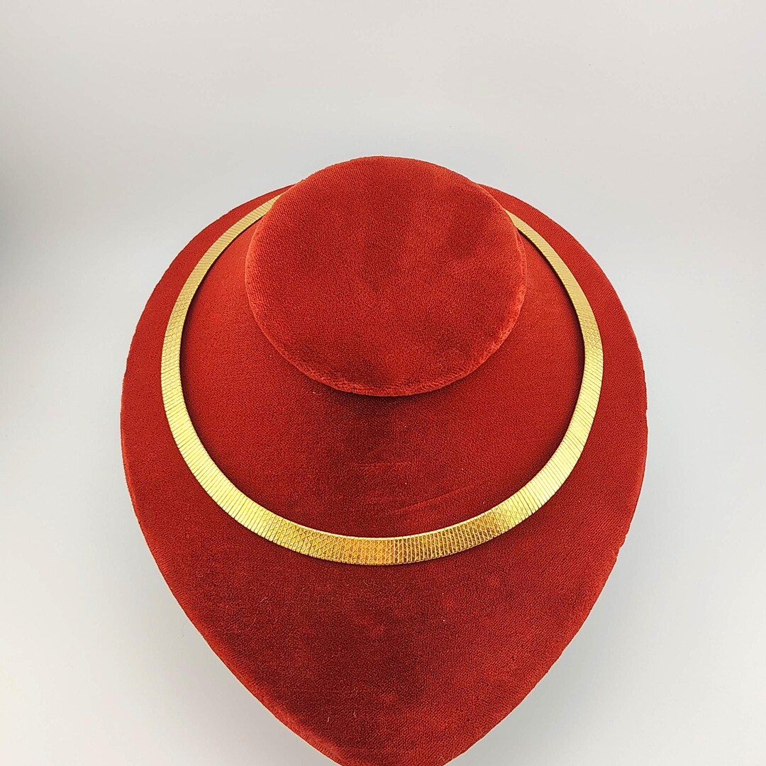 Vintage Napier Gold Tone Omega Collar Necklace - Sleek Fluid Textured ...