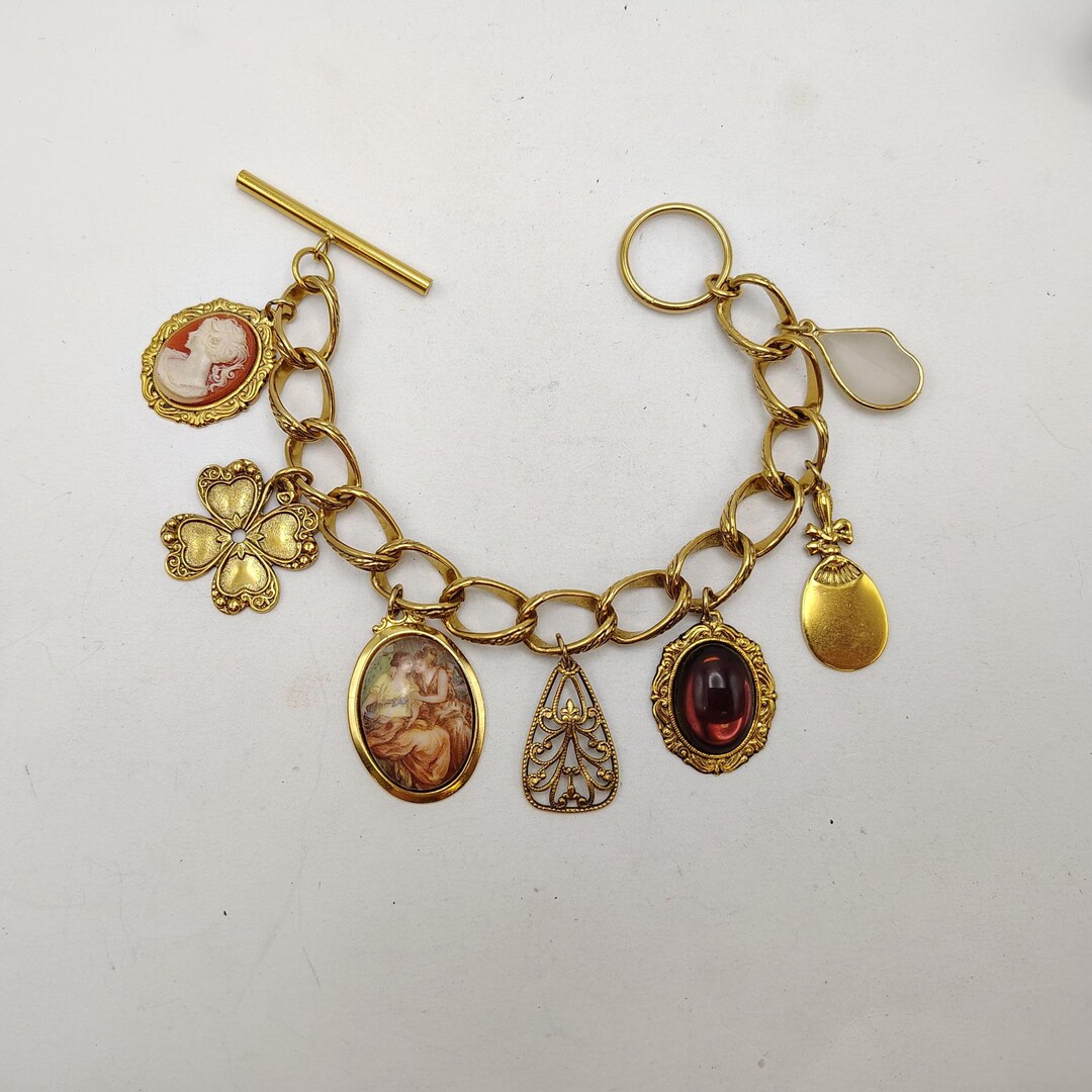 Victorian Themed Lucky Love Dangling Charm Toggle Bracelet- Victorian ...