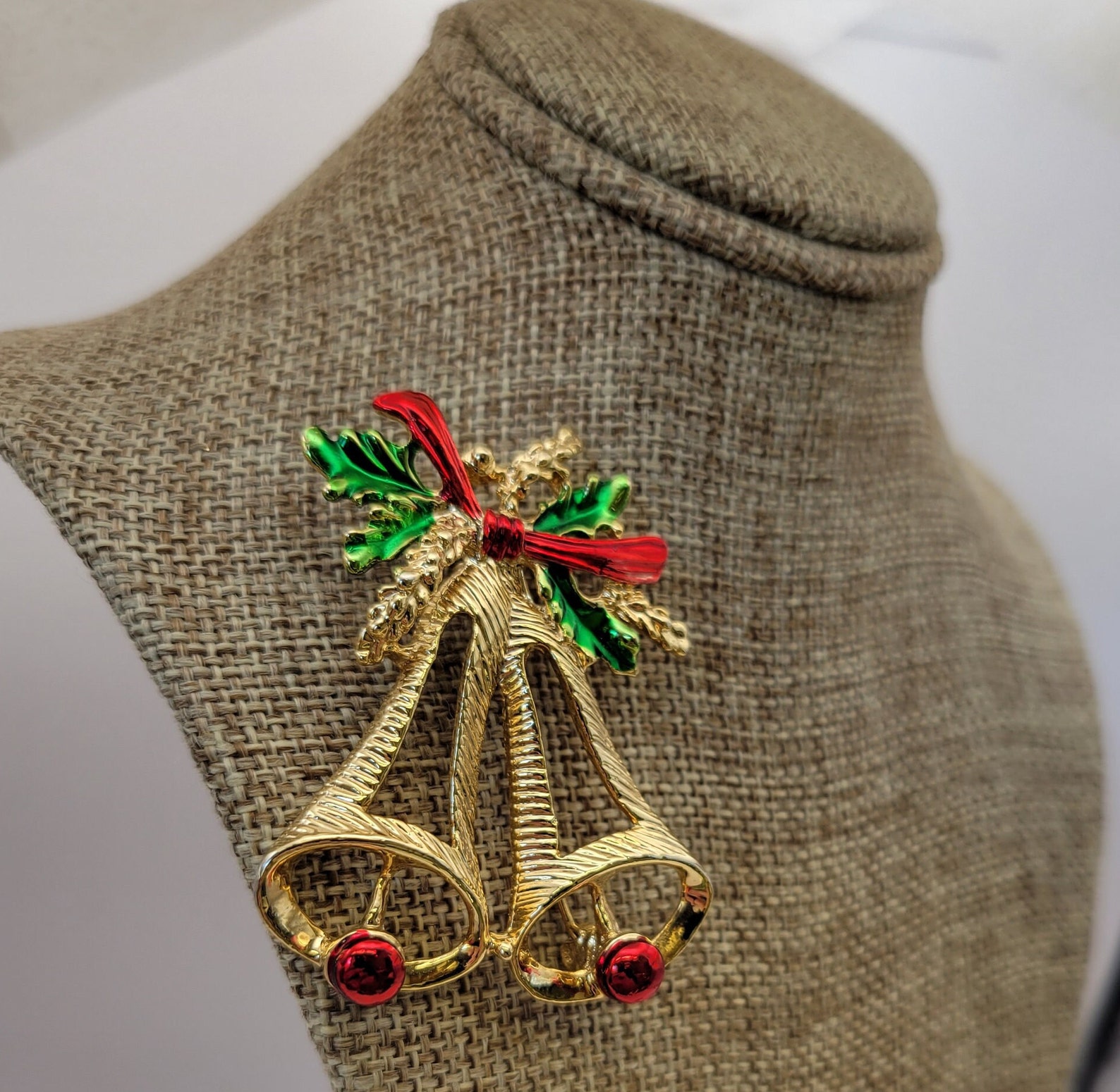 Vintage Enameled Christmas Bells Pin – Gold Tone Holiday Brooch - Etsy
