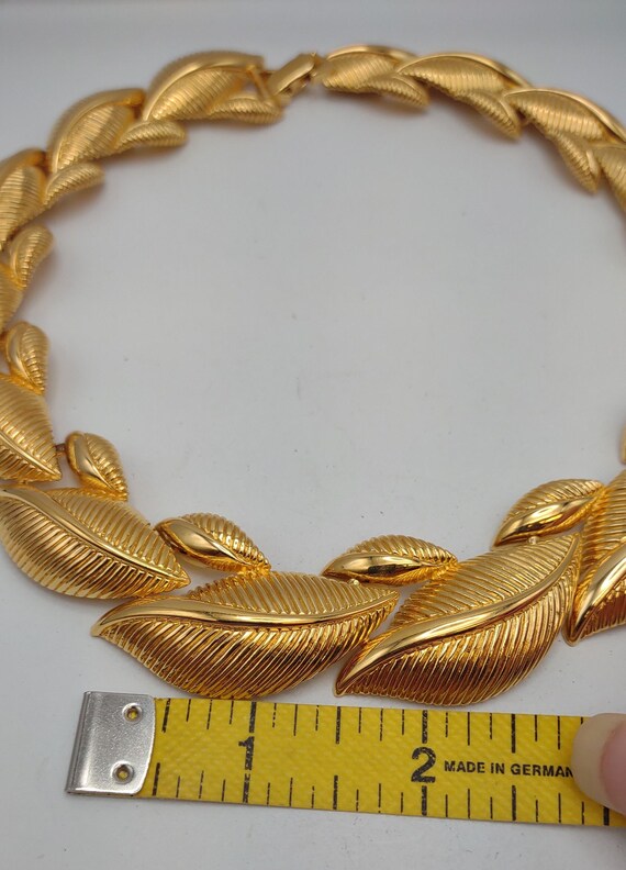 Monet Gold Tone Graduated Leaf Statement Collar Neckl… - Gem