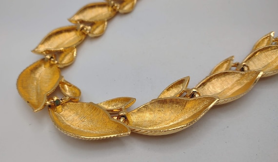 Monet Gold Tone Graduated Leaf Statement Collar Neckl… - Gem