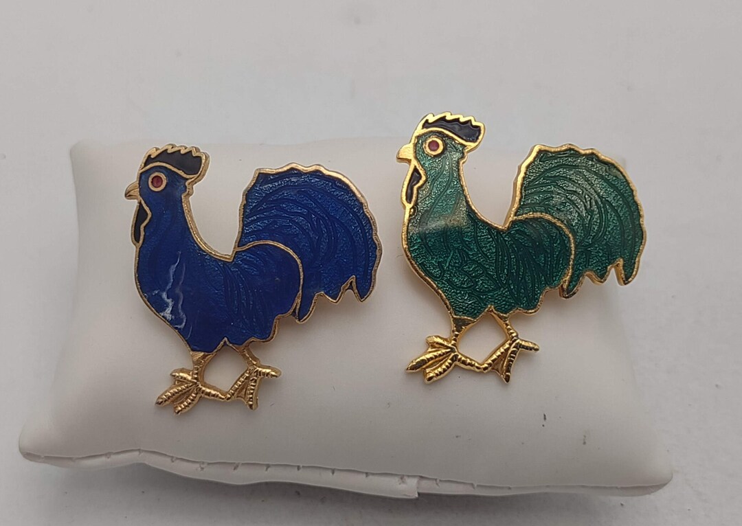 Set of Two Vintage Rooster Pins in Blue and Green Gold Tone Metal - Etsy
