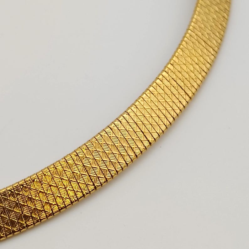Vintage Napier Gold Tone Omega Collar Necklace - Sleek Fluid Textured ...