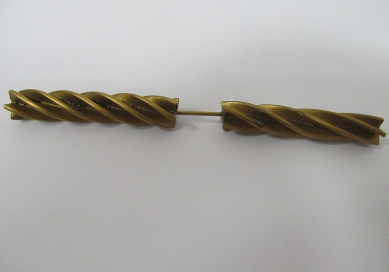 Vintage Molded Plastic Hat/Garment Pin Item K 148 | Etsy