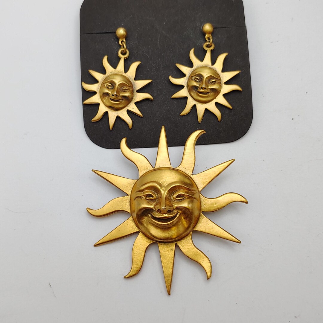 ALVA Museum Replica the Sun of Knowledge Matching Dangling Earrings and ...