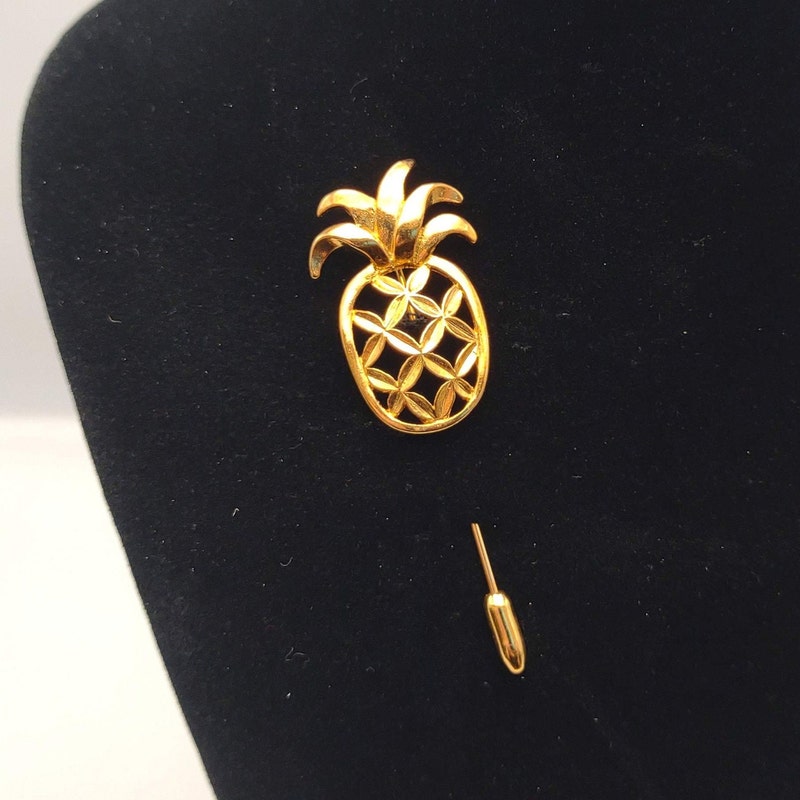 Pineapple Pin - Etsy