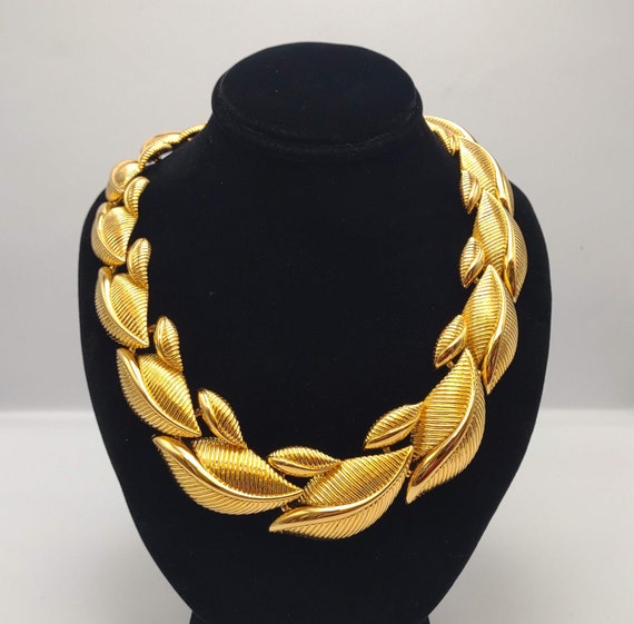 Monet Gold Tone Graduated Leaf Statement Collar Neckl… - Gem