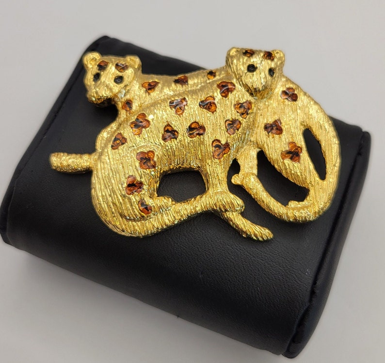 Retro Enameled Double Leopard Brooch – Gold Tone Animal Jewelry - Etsy