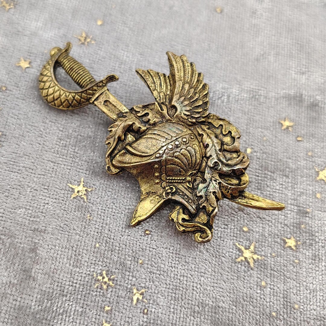 Vintage Knight Helmet Sword Brooch Antiqued Gold Tone Medieval Warrior ...