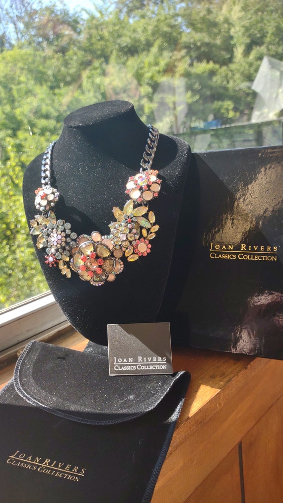 joan rivers vintage flower - Gem