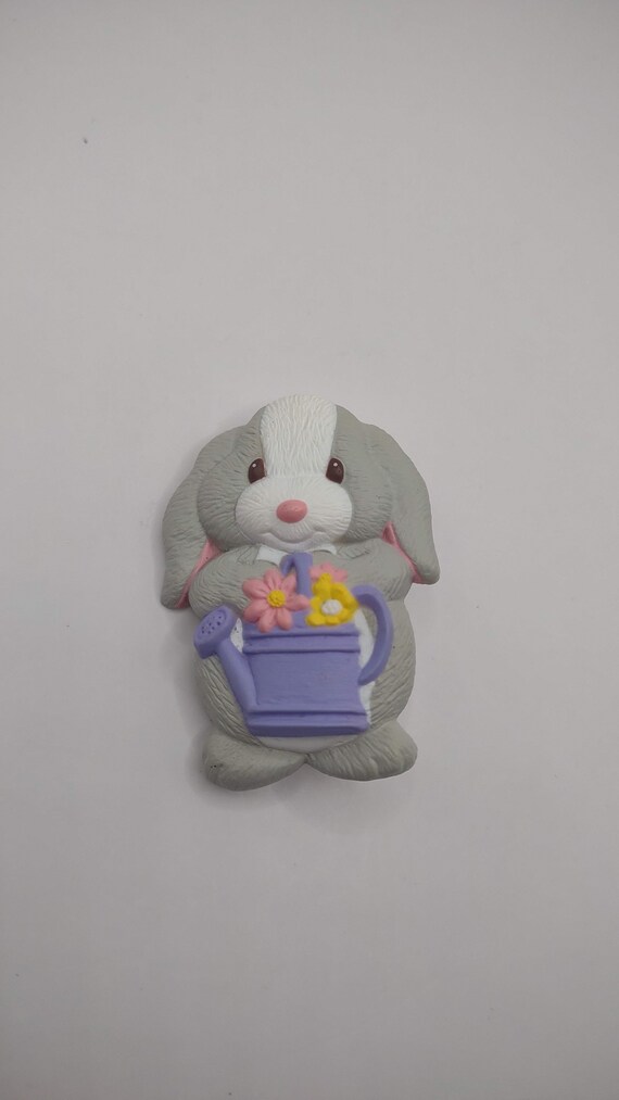 vintage hallmark white bunny - Gem